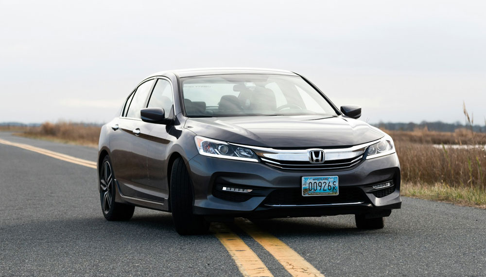 Book a 4-Passenger Sedan in Orlando - E&M Honesty Group